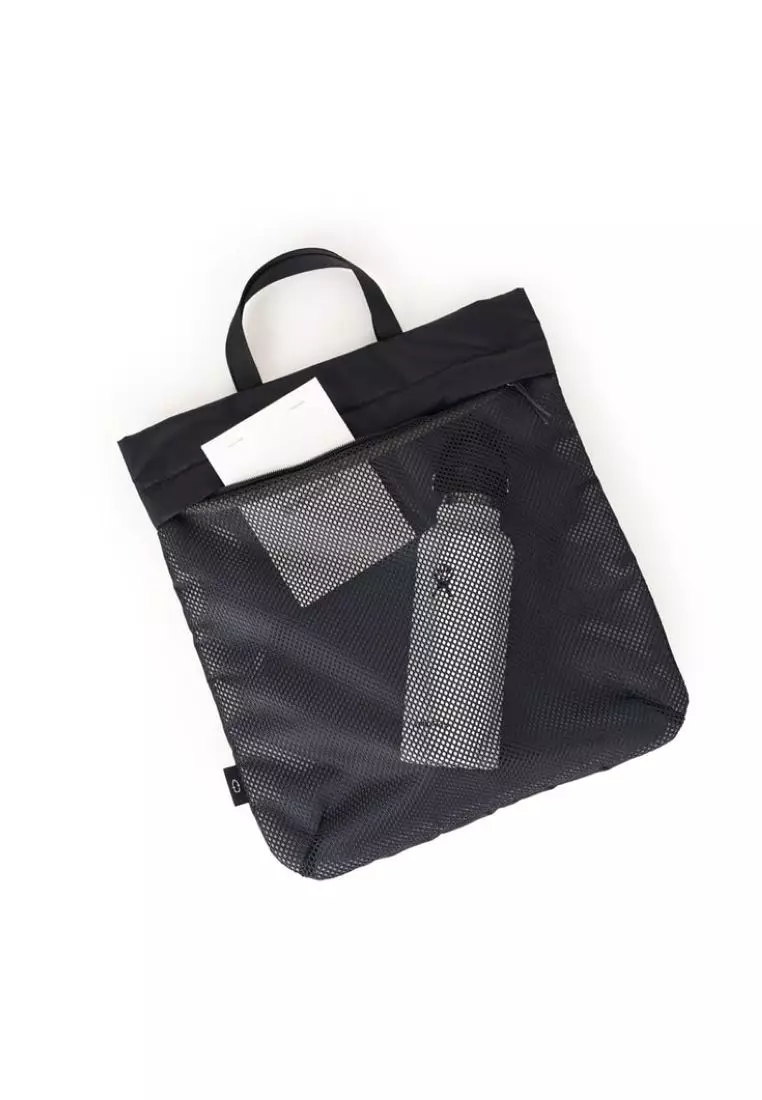 Buy Hellolulu Hellolulu Ari 3-Way Sleeve Case 14" Recycled (Raven Black) Online | ZALORA Malaysia