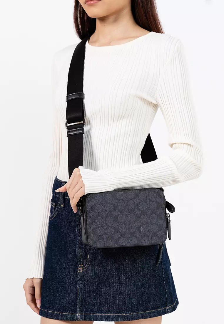 Jual Coach Charter Crossbody Bag 19 In Signature Canvas Original 2026 ...