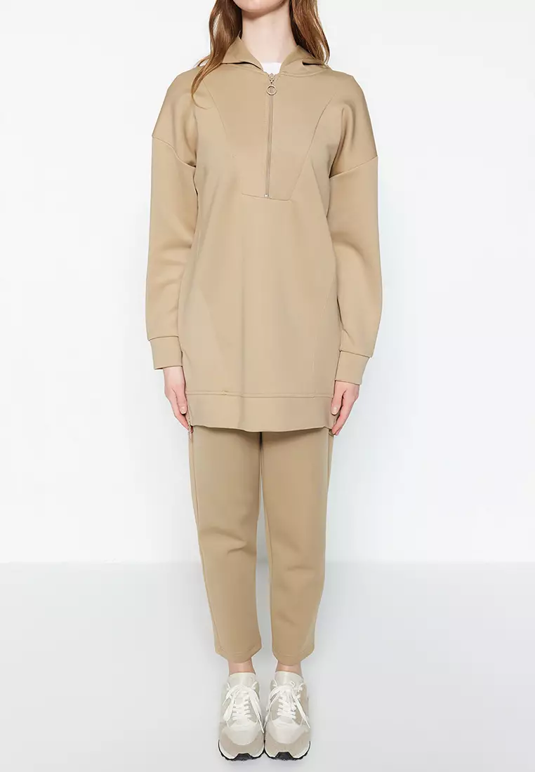 Buy Trendyol MODEST Zipper Scuba Tracksuit Set 2025 Online | ZALORA ...