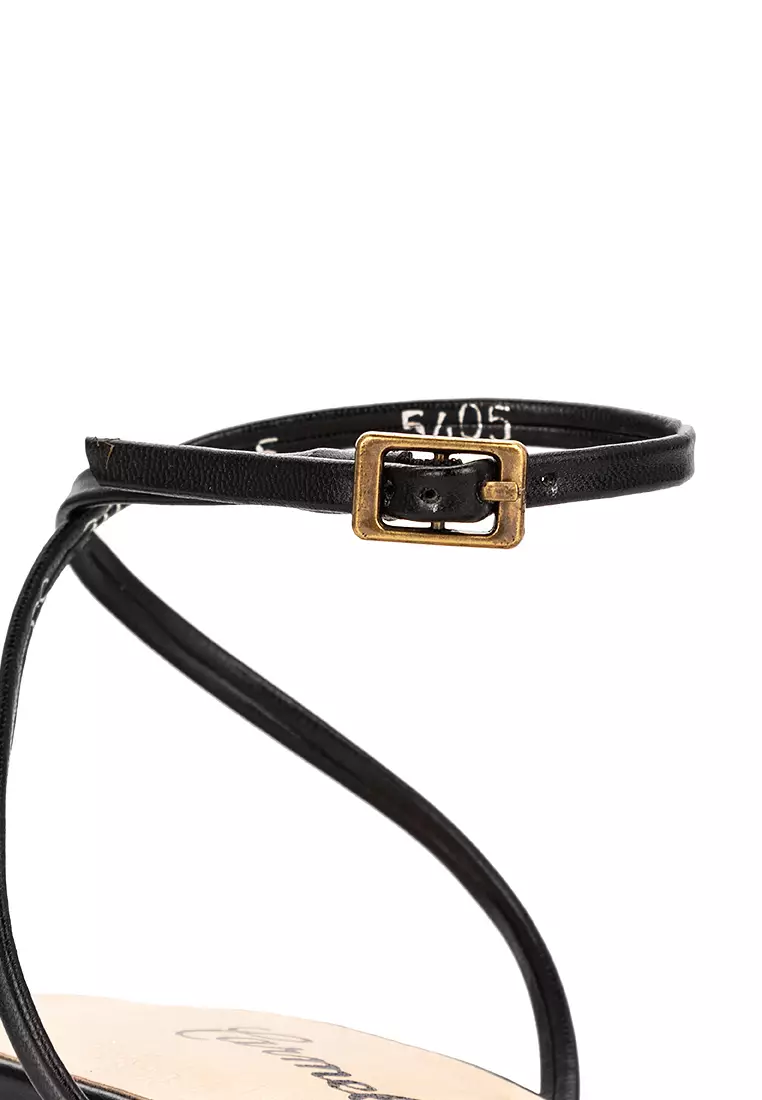 Buy CARMELLETES Strappy Toe Ring Block Heels 2025 Online | ZALORA ...