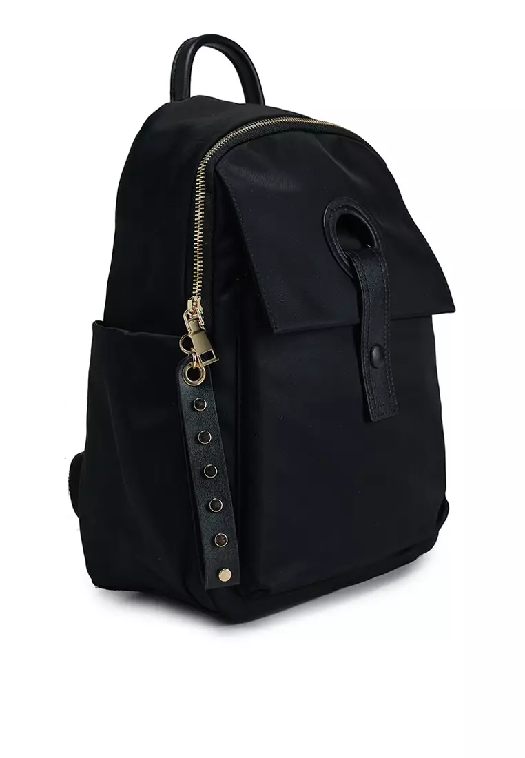 Jual Bagstation Nylon Small Backpack Original 2025 | ZALORA Indonesia