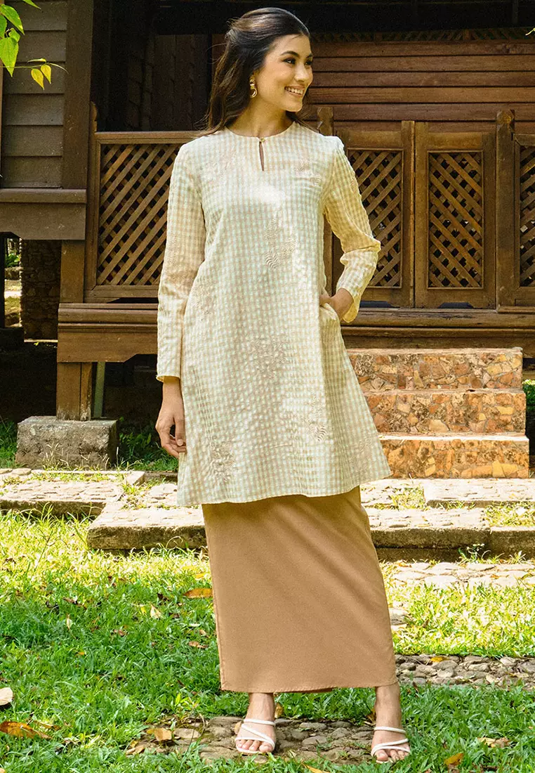 Buy POPLOOK PREMIUM Ratu Blouse & Skirt - Beige Check/Beige Online ...