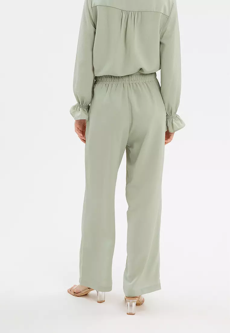 Jual Minimal Minimal BB Tenika Pants Sage Green Original 2025 | ZALORA ...