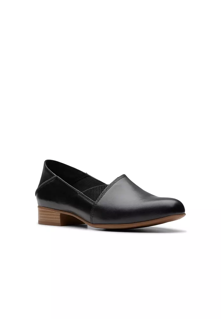 Buy CLARKS Womens Juliet Trim Slip On shoes - Black Leather 2025 Online | ZALORA