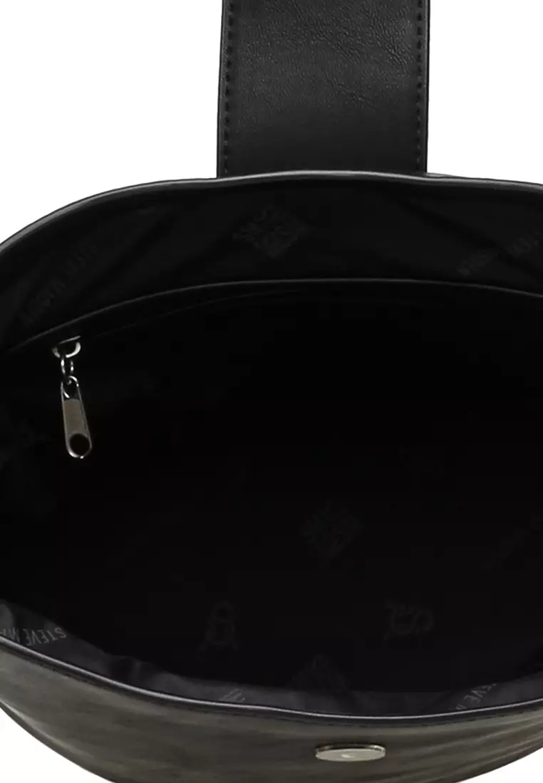 Buy Steve Madden BARRIE BLACK/SILVER BUCKET BAG Online | ZALORA Malaysia