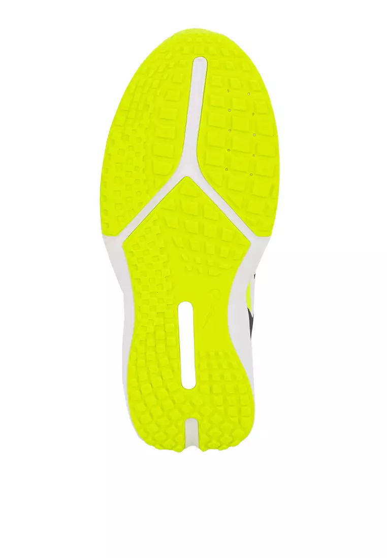 Buy Nike Sonic Fly Older Kids' Running Shoes 2025 Online | ZALORA Philippines