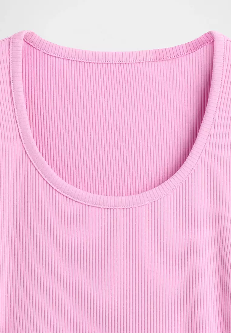 Buy Gap Modern Rib Scoop Crop T-Shirt 2026 Online | ZALORA Philippines