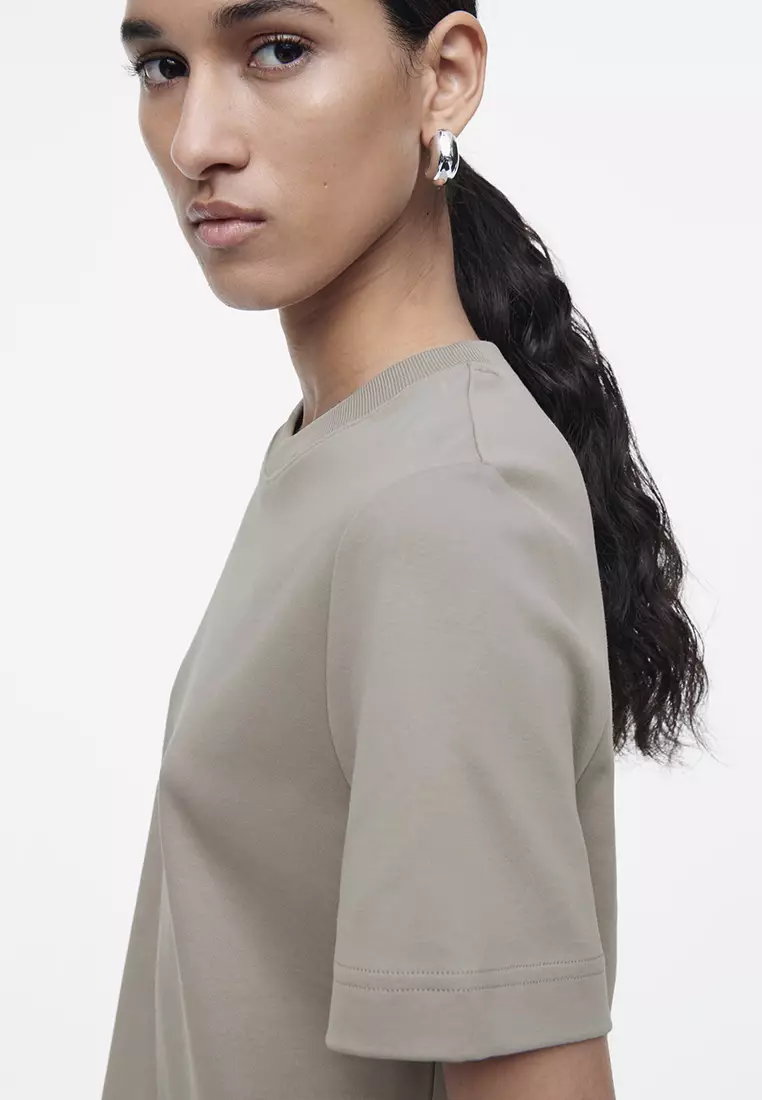 COS Clean Cut Regular T-Shirt 2025 | Buy COS Online | ZALORA Hong Kong