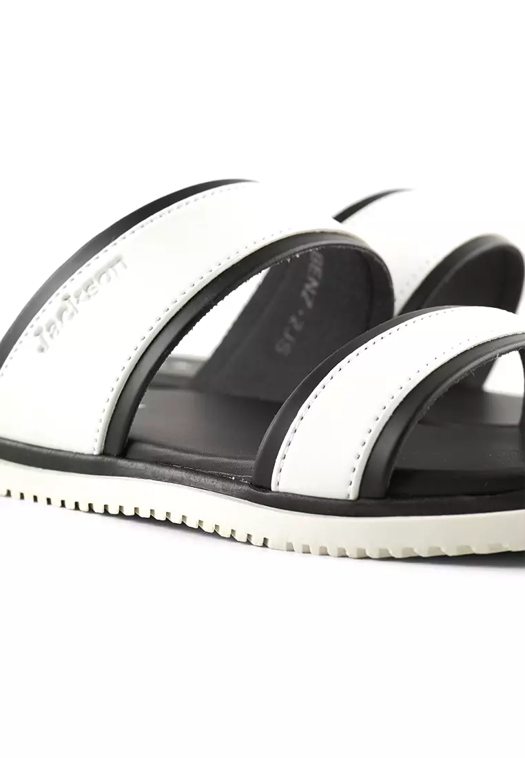 Jual Jackson Jackson Benz 2JS White Black Original 2024 | ZALORA ...