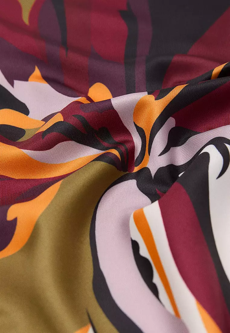 Buy Mango Satin Lily-Print Scarf 2025 Online | ZALORA Philippines