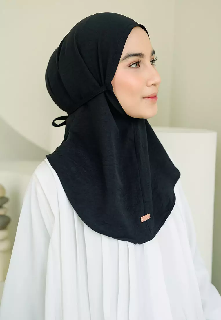 Jual Lozy Hijab Lozy Hijab - Nayya Instan Black Original 2024 | ZALORA ...
