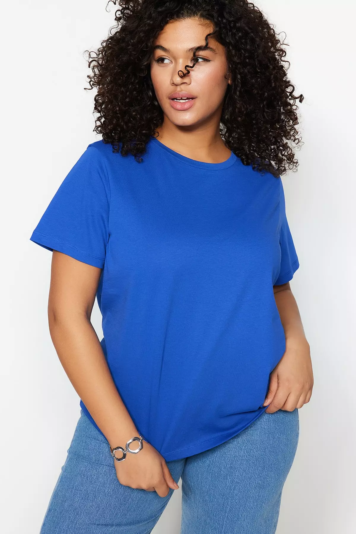 Buy Trendyol Plus Size Basic T-Shirt 2025 Online | ZALORA