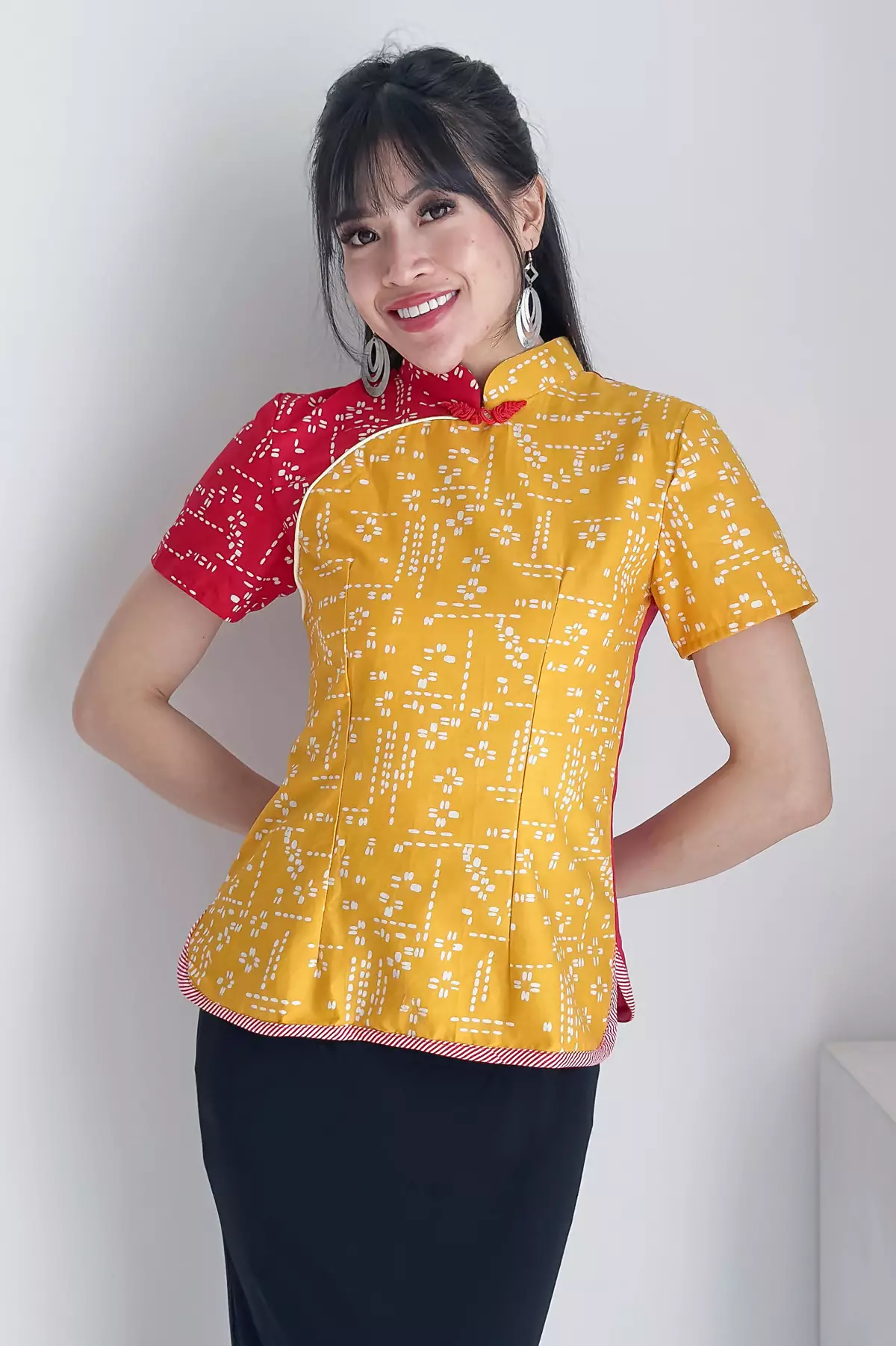 Jual DhieVine Batik Canna Sashiko Kuning Merah Blouse Original 2026 ...