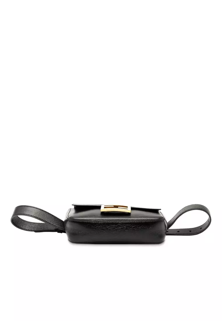 Buy Fendi Pre-Loved Fendi Leather Ff Logo Baguette Belt Bag 2026 Online ...