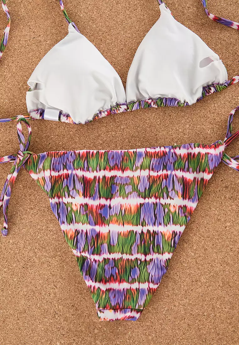 Jual Trendyol Triangle Bikini Top and Bottom Set Original 2025 | ZALORA ...