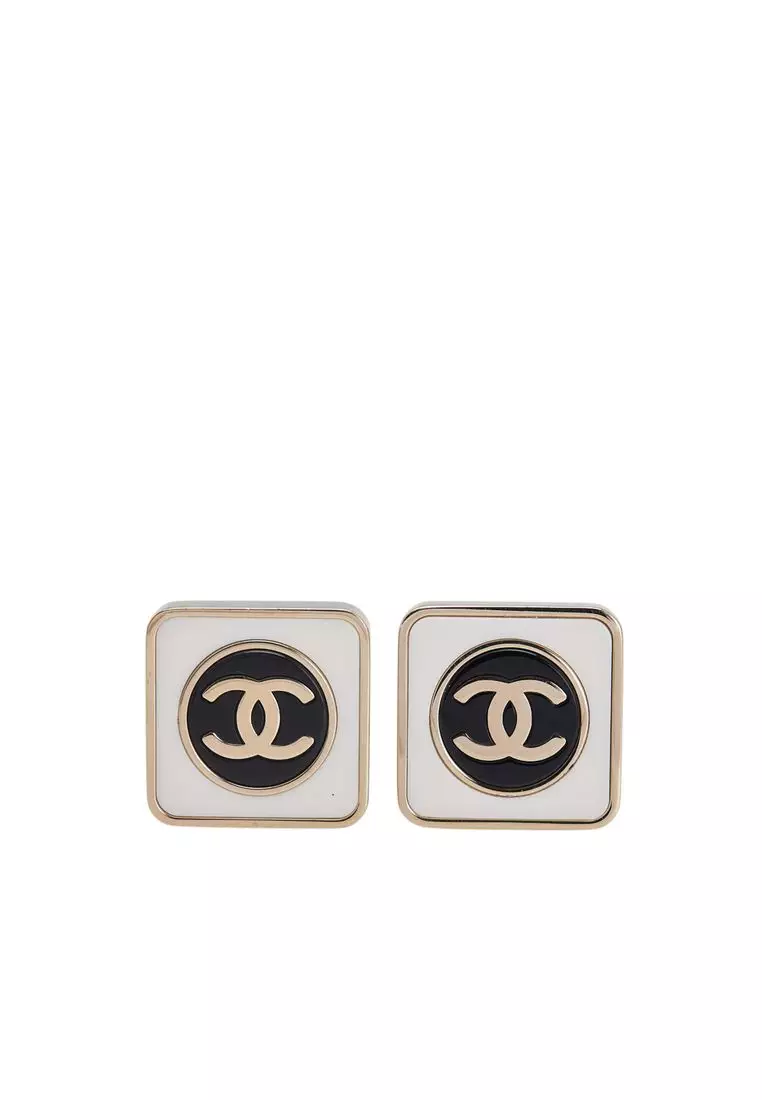 Buy CHANEL Pre-Loved Chanel Silver Plated Enamel Cc Square Push Back ...
