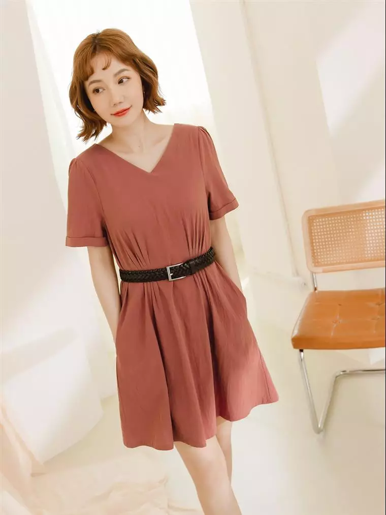 Buy OBSTYLE Small V-Face. V-Neck Cinched Waist Short Sleeve Middle ...