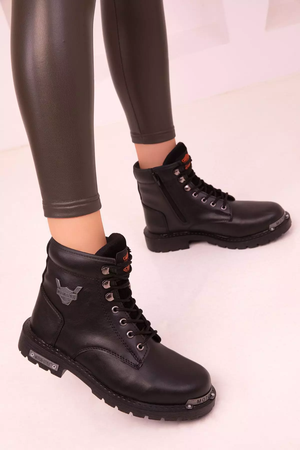 Jual Soho Patch Combat Ankle Boots Original 2024 | ZALORA Indonesia