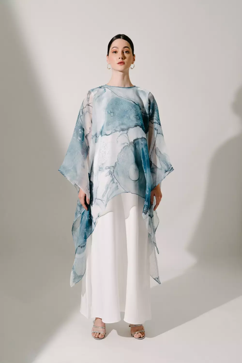 Jual Demure & Co DEMURE&CO - AMEENA KAFTAN IN BLUE - 2 PIECE SET ...