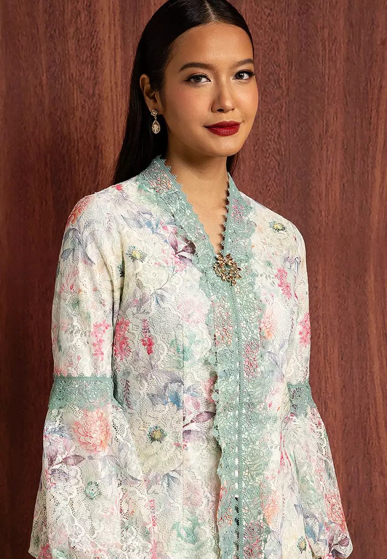 Buy Zalia AVERY MODERN KEBAYA SET 2025 Online | ZALORA