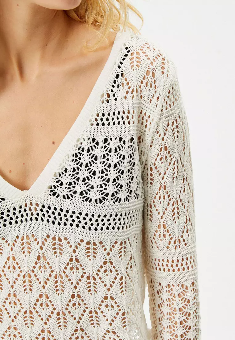 Jual KOTON Knitwear Openwork Crop T-Shirt Long Sleeve V Neck Original ...