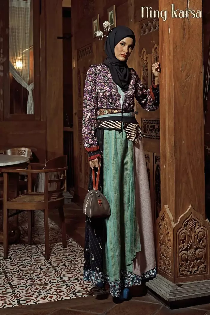 Jual Tuneeca TUNEECA Gamis Hasta Maharani Original 2024 | ZALORA ...