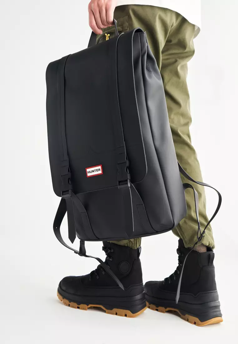 Buy Hunter Boots ORIGINAL RUBBERISED LARGE BACKPACK 2025 Online | ZALORA