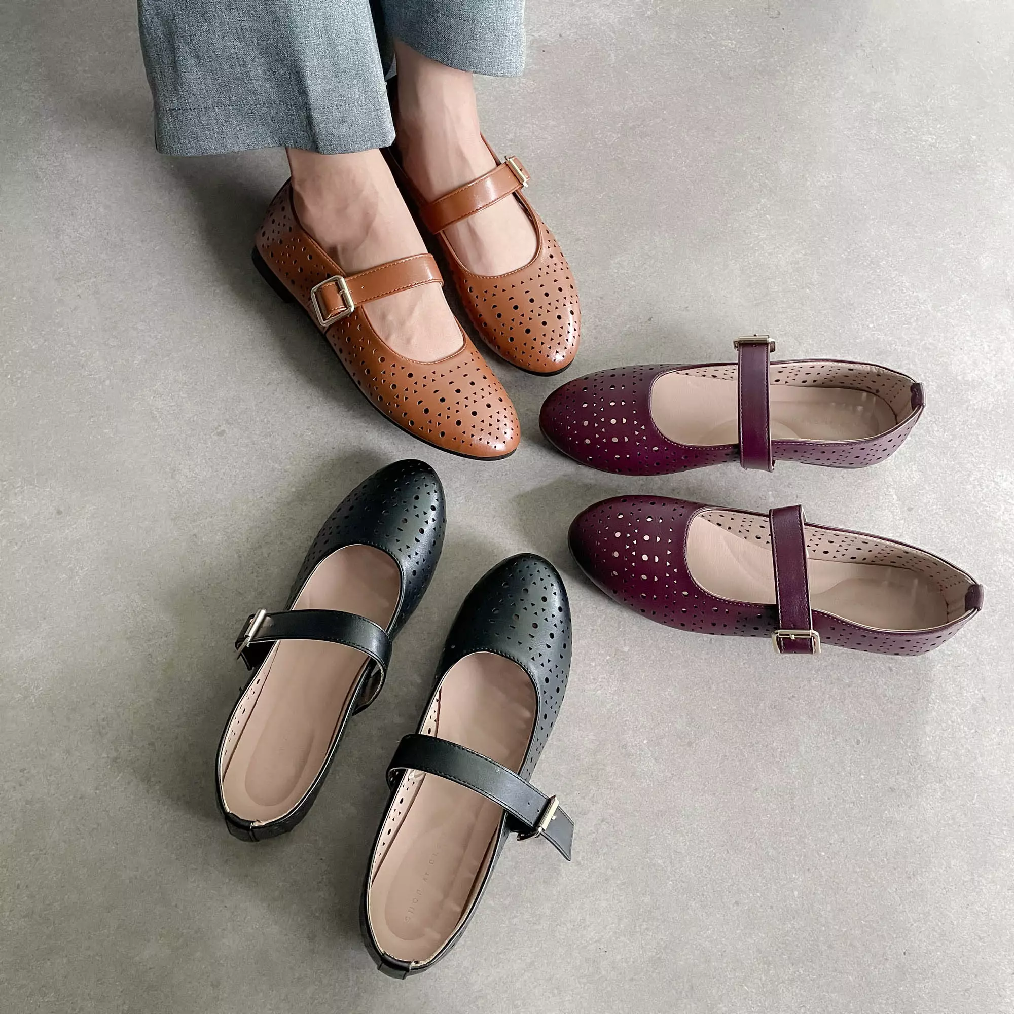 Jual Blow Blow Aura Mary Jane Flats MINNIK 0013 Original 2025 | ZALORA Indonesia