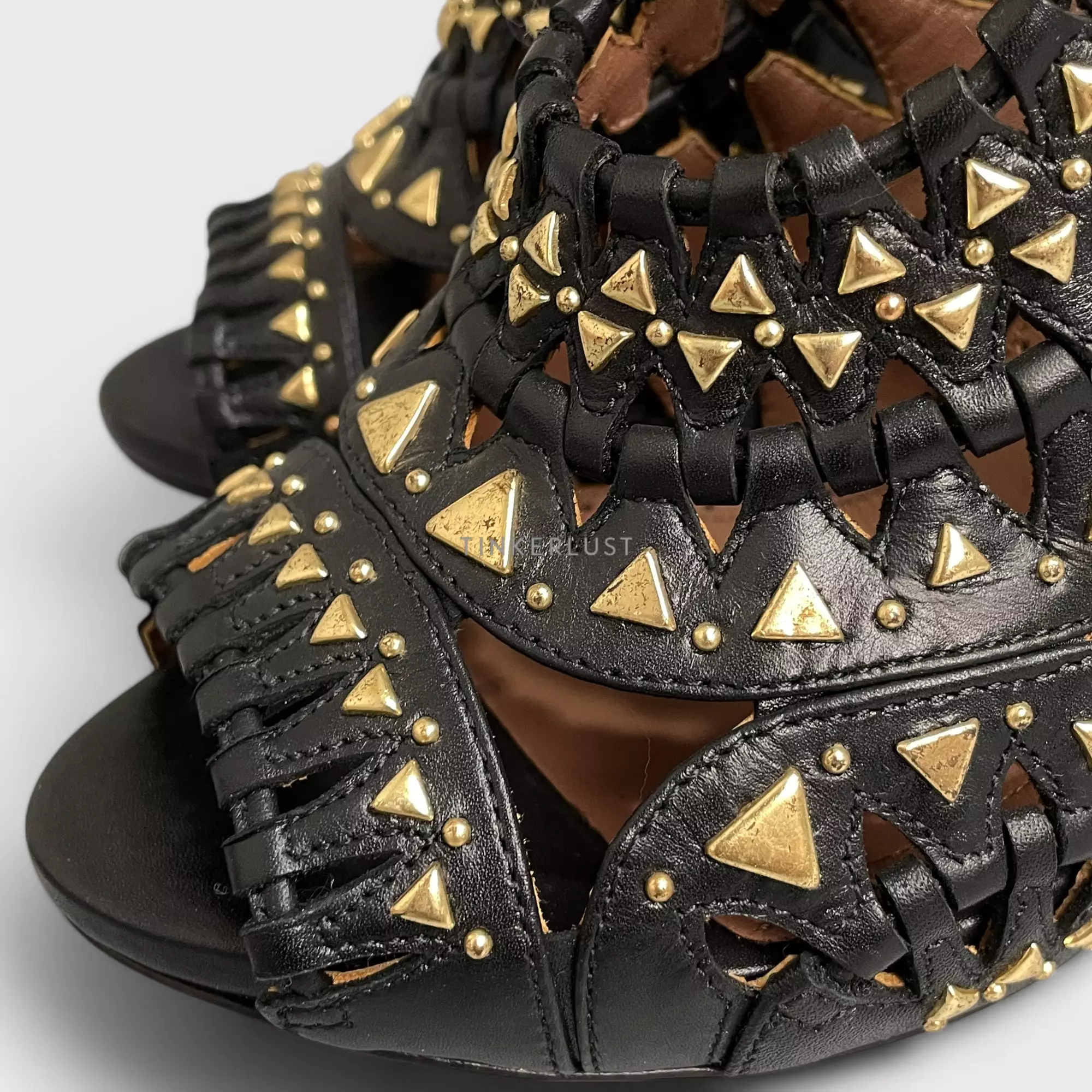 Jual Alaïa [PRELOVED] Alaia Laser Cut Stud Black Leather Boot Heels ...