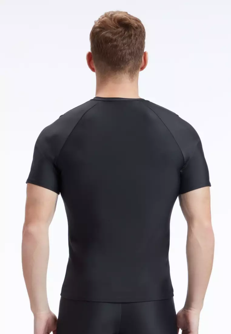 Buy Sunseeker Manner Raglan Black Short Sleeves Rash Guard 2025 Online ...