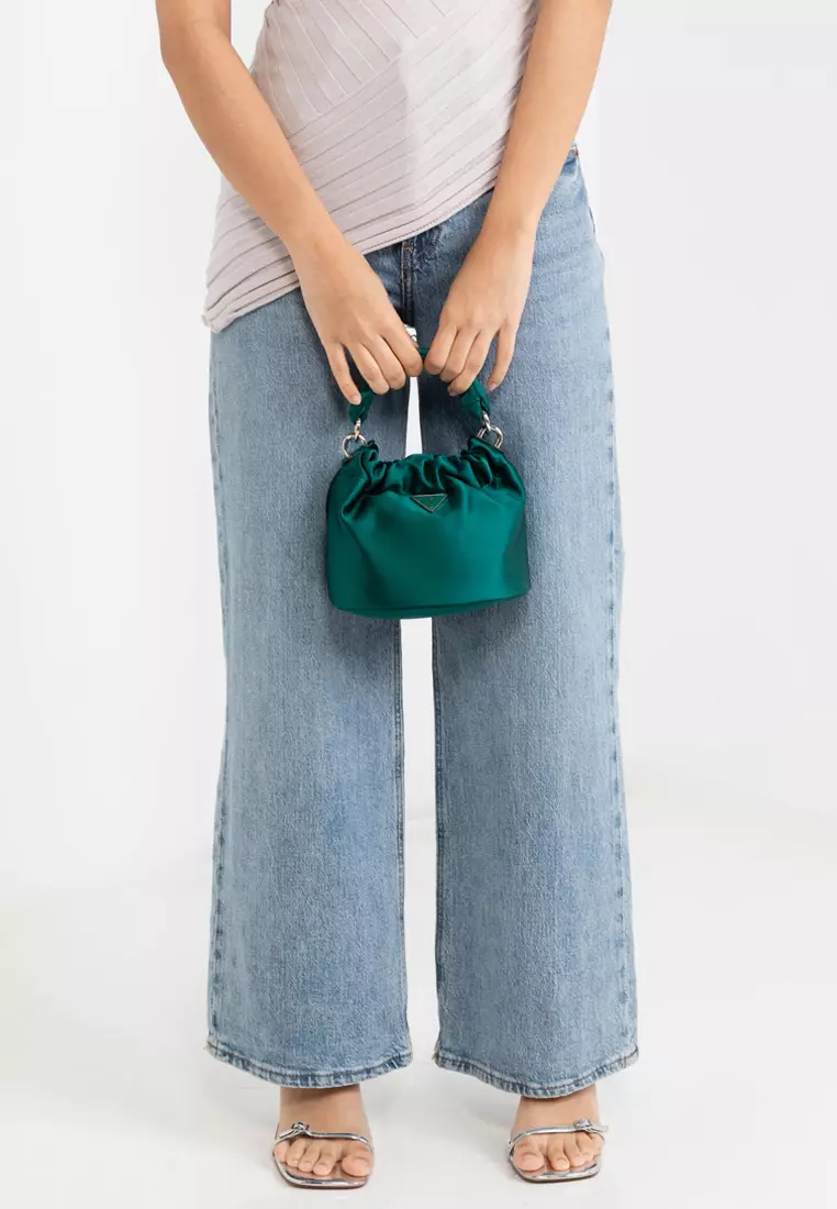 Jual Guess Twiller Top Handle Pouch Original 2024 | ZALORA Indonesia