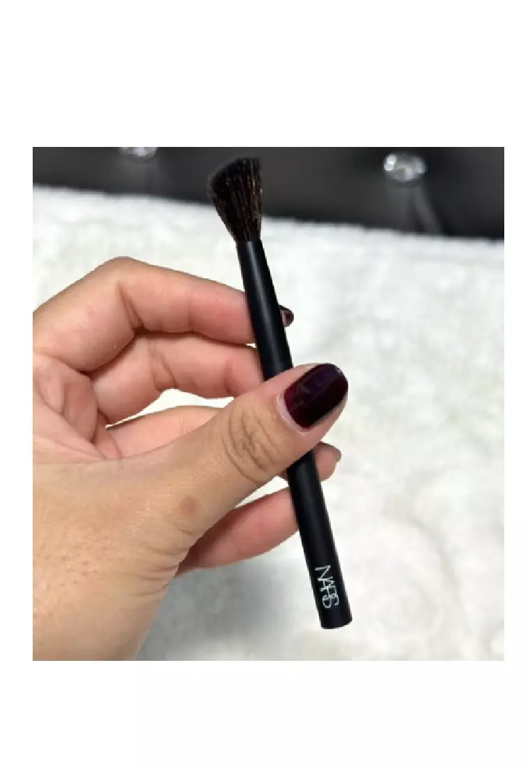 Jual NARS Nars Mini Brush - Mini Blending Brush Original 2025 | ZALORA ...