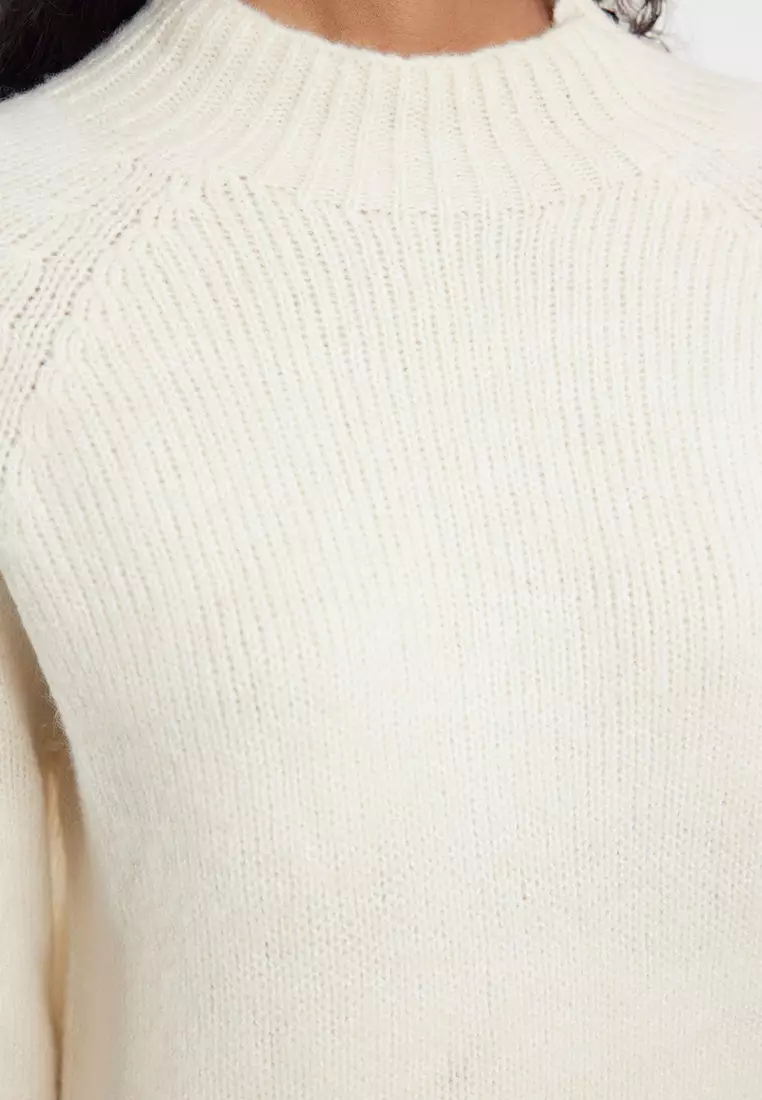 Buy Trendyol Mock Neck Raglan Sleeves Jumper 2025 Online | ZALORA