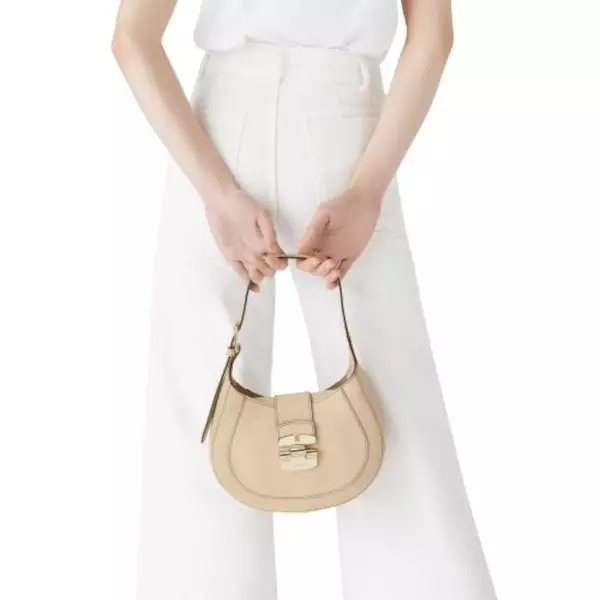 Jual Furla FURLA CLUB 2 S HOBO Original 2025 | ZALORA Indonesia