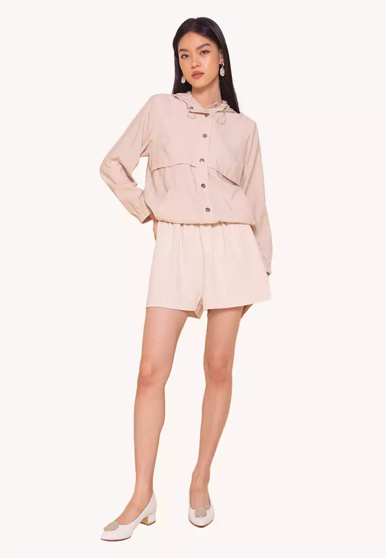 Buy L'zzie LZZIE BEEBA SHORTS - CREAM 2024 Online | ZALORA