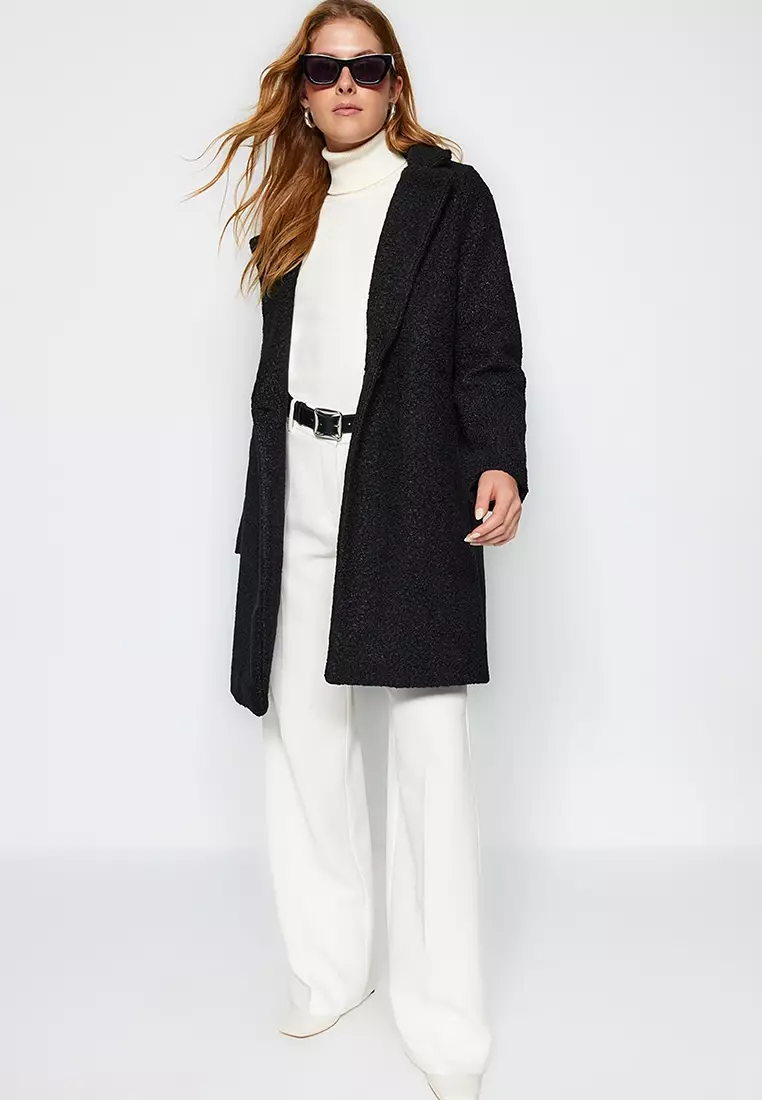 Jual Trendyol Textured Long Coat Original 2025 | ZALORA Indonesia