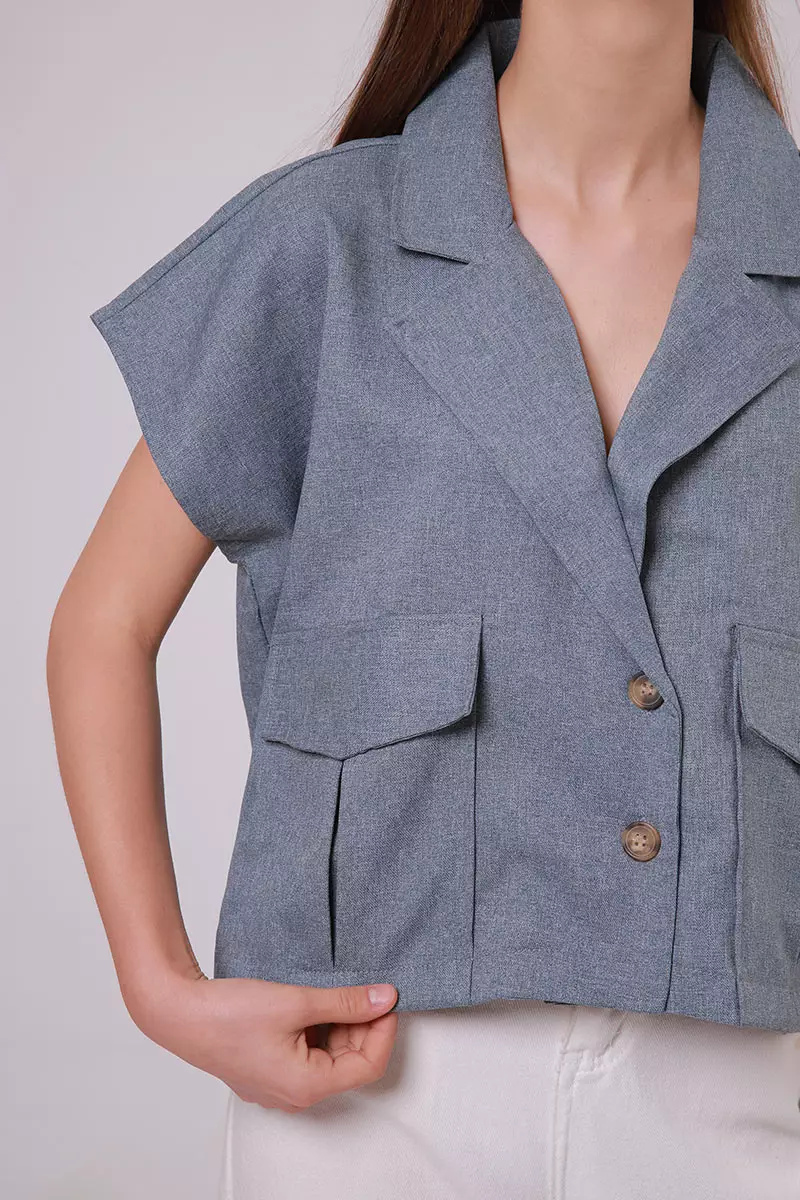 Jual Berrybenka Label Sofia Raven Outer Denim Original 2025 | ZALORA ...