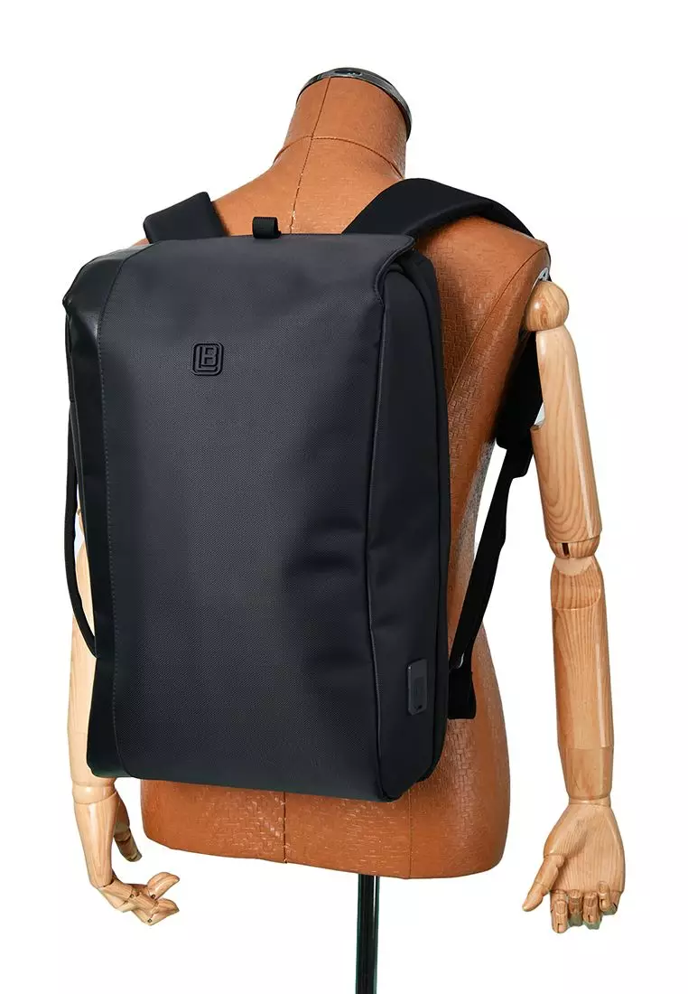 網上選購 Lushberry Lushberry Pro Backpack - K9805W 2026 系列 | ZALORA香港