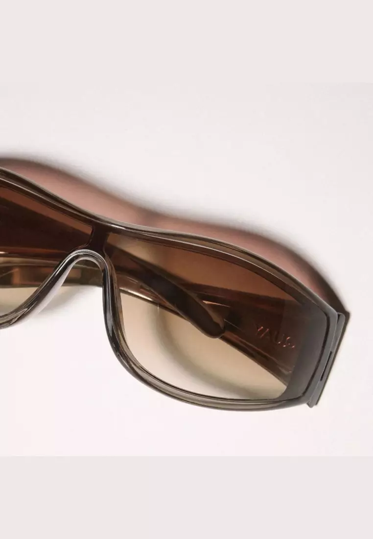 Buy QUAY Speed Dial Sunglasses - Grey/Sepia 2026 Online | ZALORA