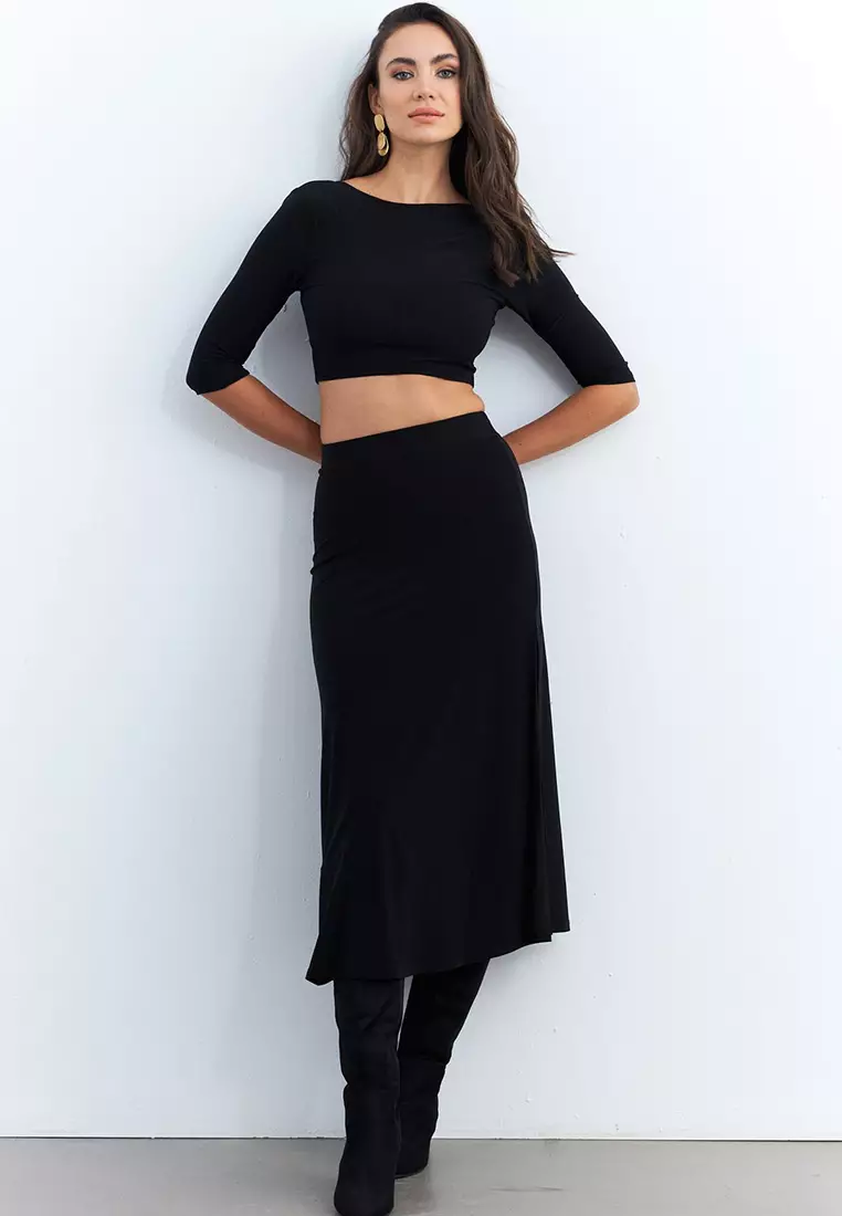 Buy Cool & Sexy Crop Top & Split Skirt Set Online | ZALORA Malaysia