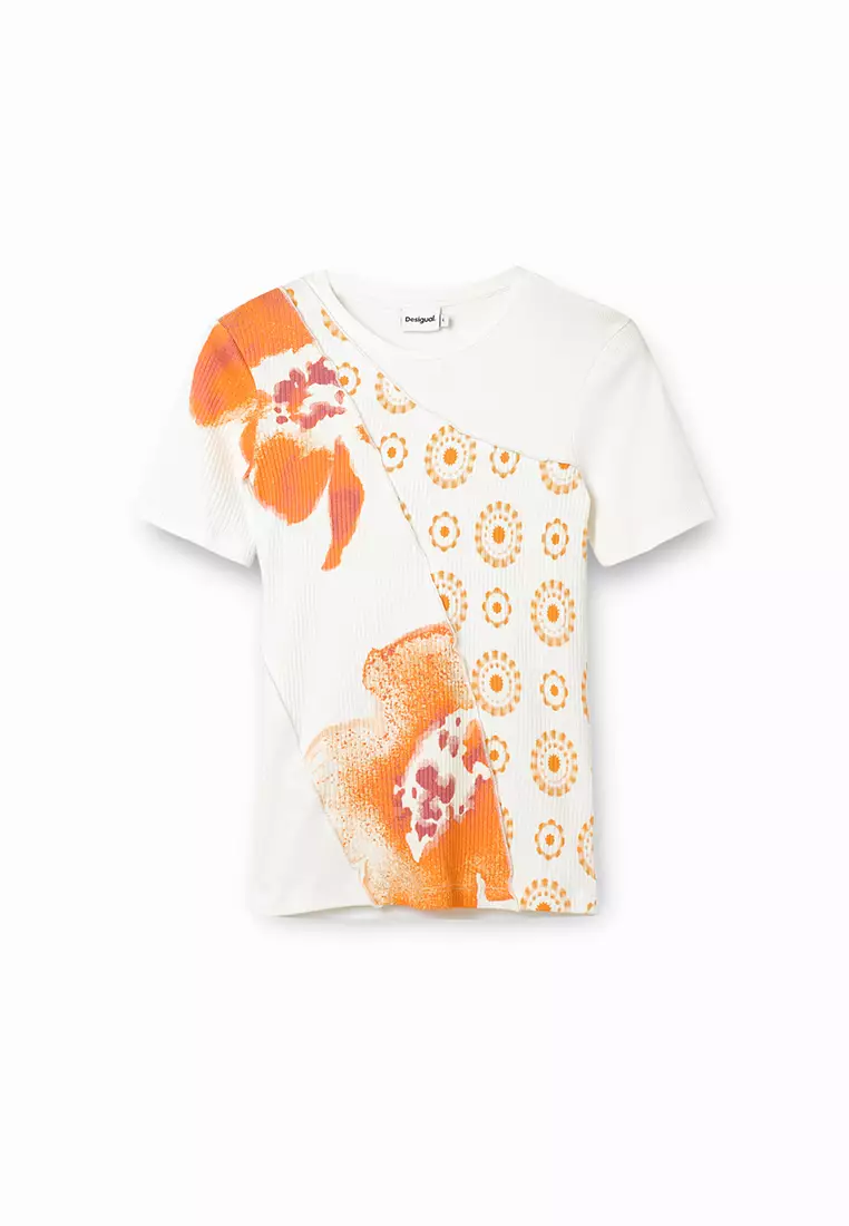 Buy Desigual Desigual Woman Patchwork floral T-shirt. 2025 Online | ZALORA