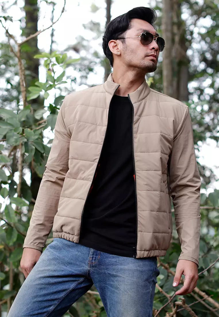 Jual Oxcon Oxcon Light Padded Jacket 2way Nylon stretch Beige Original ...