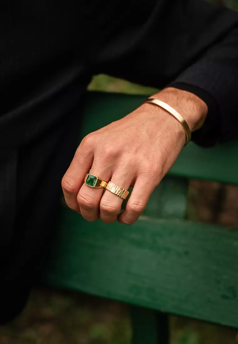 Buy Kuzzoi Ring Men Signet Enamel Green Gold Plated 2026 Online | ZALORA