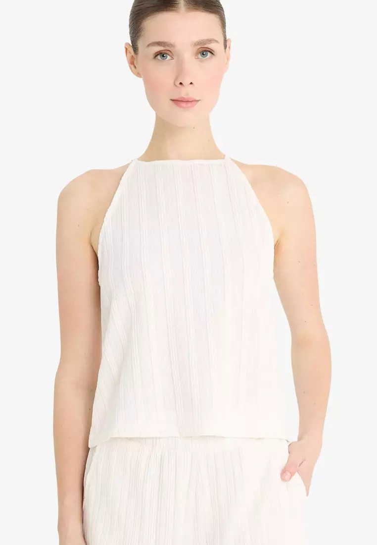 Buy DeFacto Regular Fit Halter Neck Wrinkled Tank Top F4449Ax25Sm 2026 ...