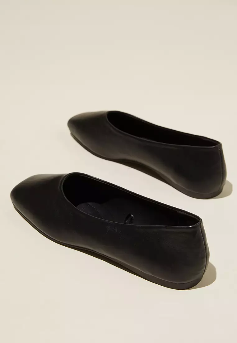 Buy Rubi Classic Square Toe Ballet Flats 2025 Online | ZALORA Philippines