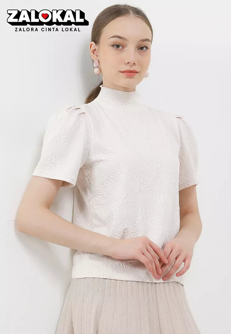 Jual Icons Mock Neck Embossed Puff Sleeve Blouse Original 2025 | ZALORA Indonesia