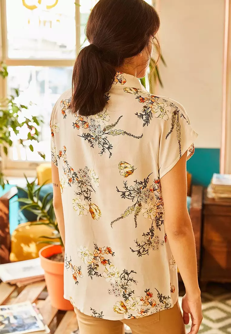Buy Olalook Floral Bat Shirt 2026 Online | ZALORA