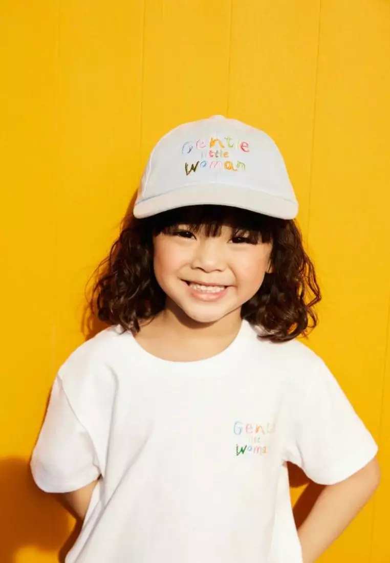 Jual GENTLEWOMAN GENTLEWOMAN GLW CRAYON Cap Blue Original 2025 | ZALORA ...