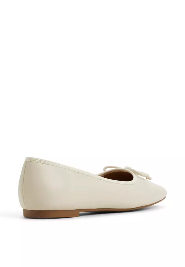 Buy Call It Spring Camiille Ballerina Flats 2025 Online | ZALORA ...