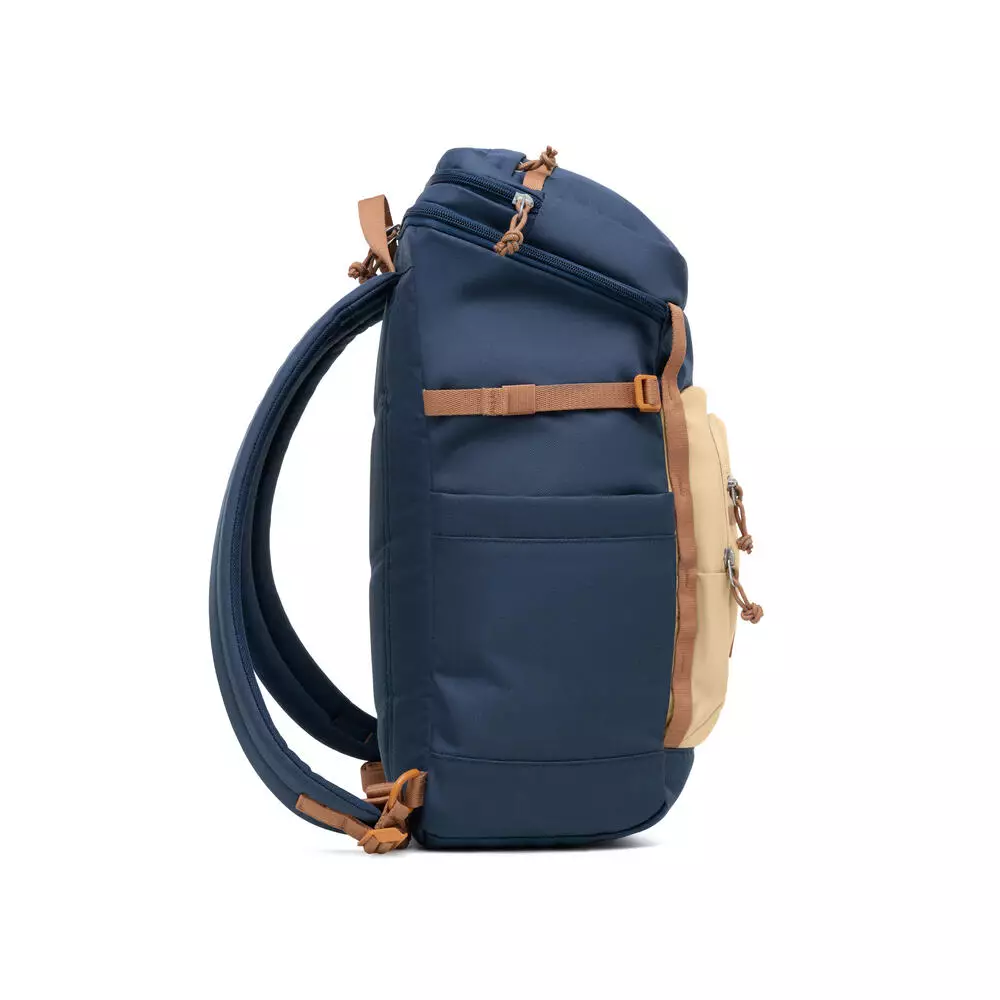 Jual Eiger Eiger Women Weekender Pack 22L 1.0 Laptop Original 2026 ...